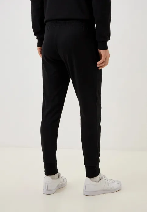 Купить adidas в официальном интернет-магазине Sport Point по дисконт-ценам