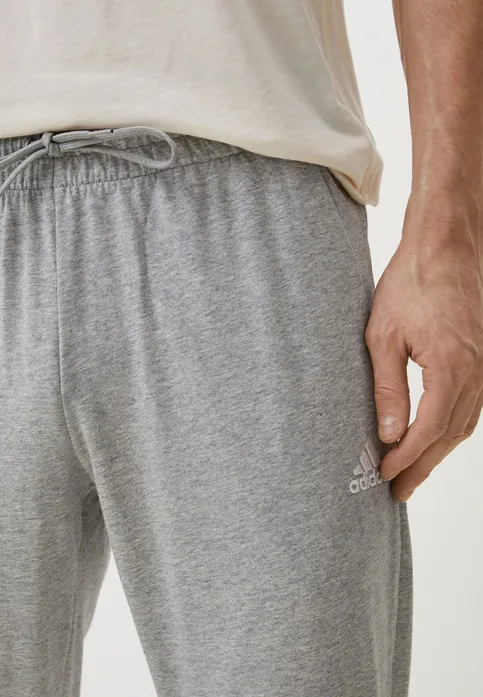 Купить adidas в официальном интернет-магазине Sport Point по дисконт-ценам